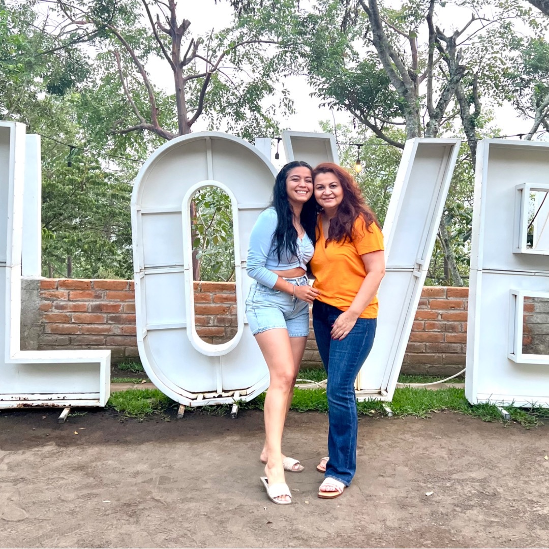 TRACY KATHERINE RIVERA VENTURA | Parque Memorial La Resurrección