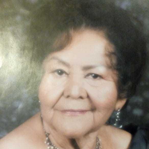 Norma De La Cerda De Gonzalez | El Ángel